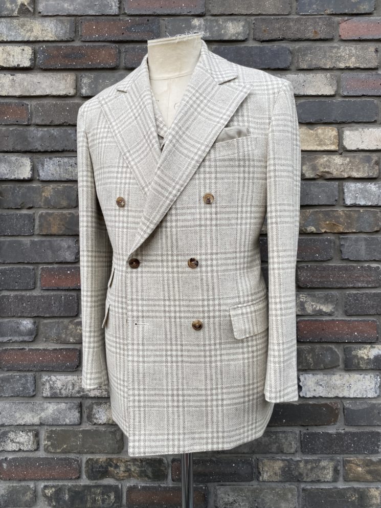 Very smart and modern classic three piece: Jacket + waistcoat + cap ...